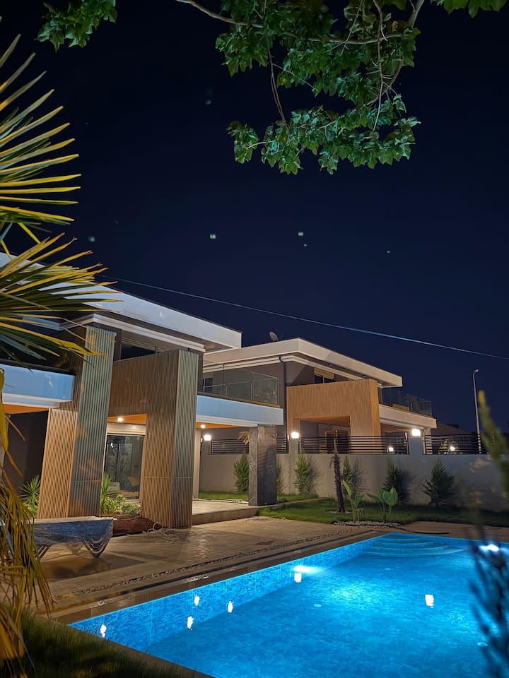 Denize Yakın, Sessiz Ve Güvenli Konaklama - Tekirova