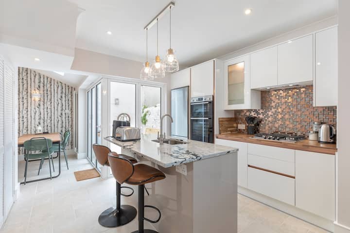 Luxury Townhouse | Central Brighton | 3bed | Patio - Brighton