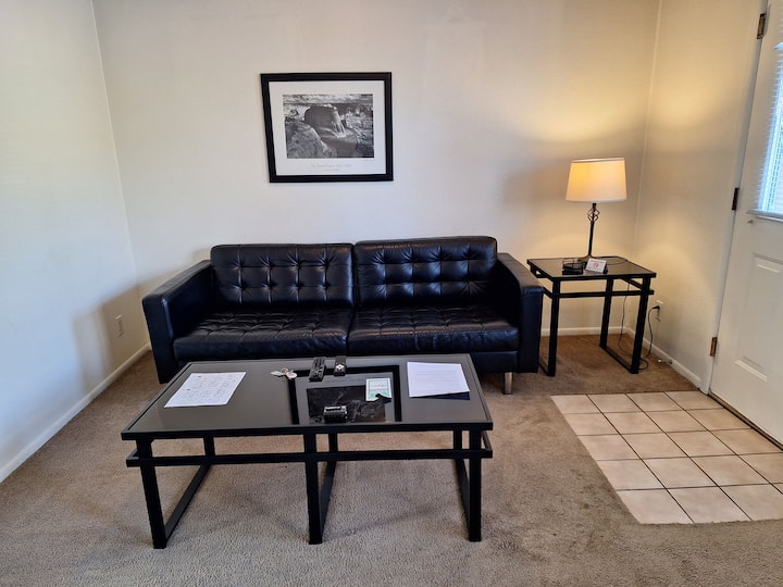 Central One Bedroom Apartment Near Cu Campus - Boulder, CO