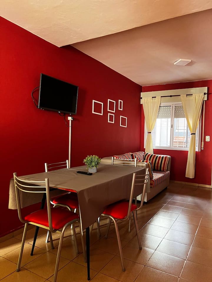 Departamento Centro 2 Piezas, Equipado Y Con Patio - San Pedro