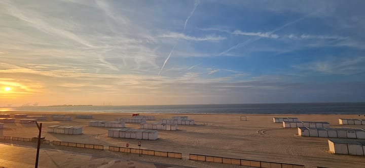 Sea View: 4 Bedroom Appartment - Nearby Bruges - Bruges