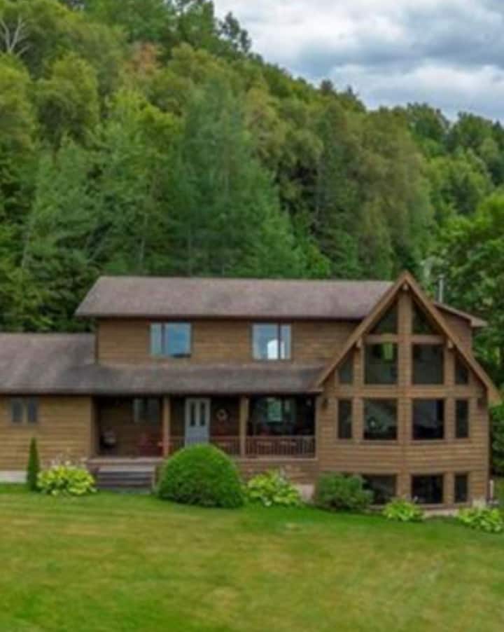 Hillside Chalet - St. Thomas University
