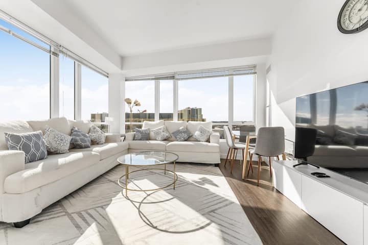 Comfortable & Cozy 2br/2ba In Assembly Row Plaza - Boston Logan Airport (BOS)
