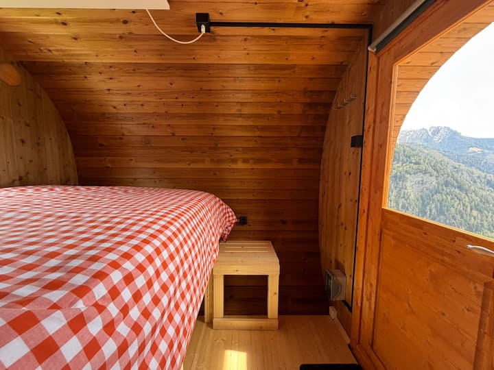 Farm Barrel Escape Breathtaking Valley Views - Chur