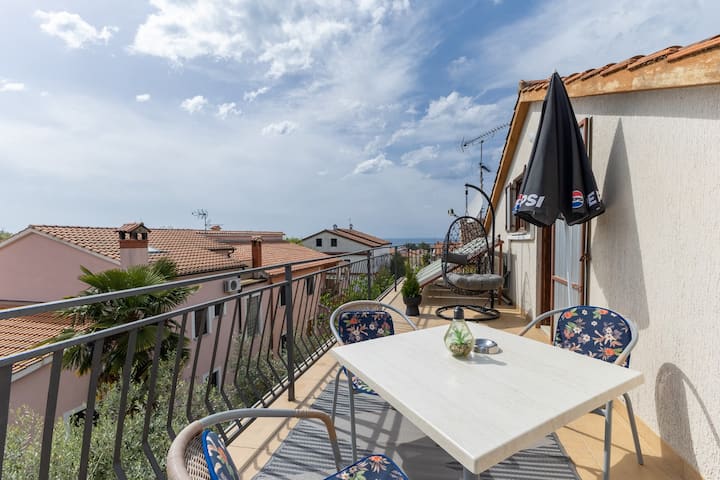 Cintya - A4 With Balcony - Poreč