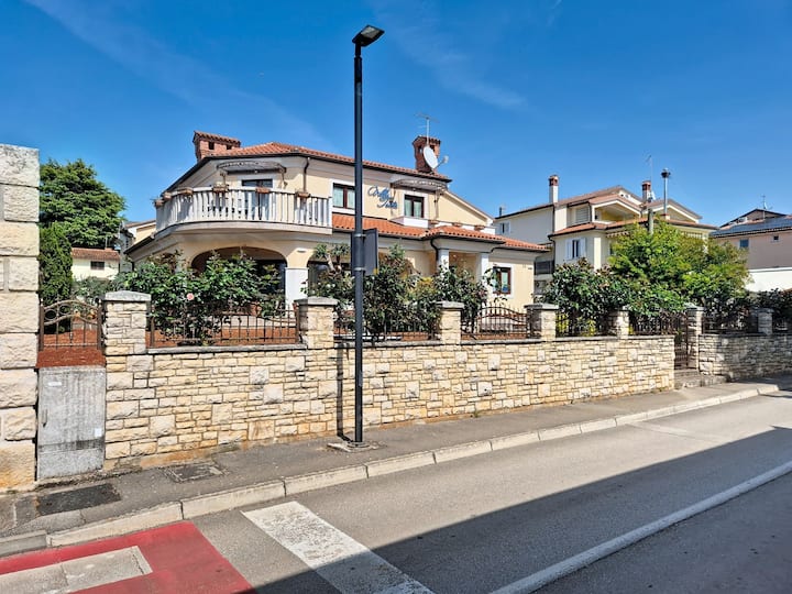 Villa Teuta By Interhome - Umag