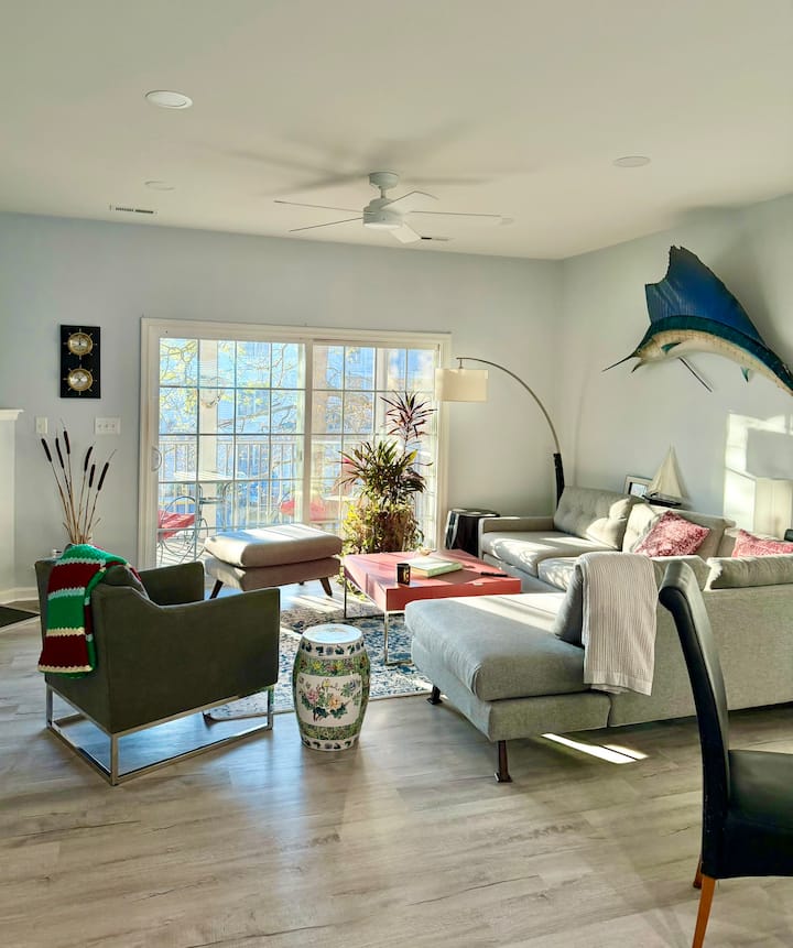 Vacation Townhouse On Bike Trail In Rehoboth Beach - Rehoboth Beach, DE