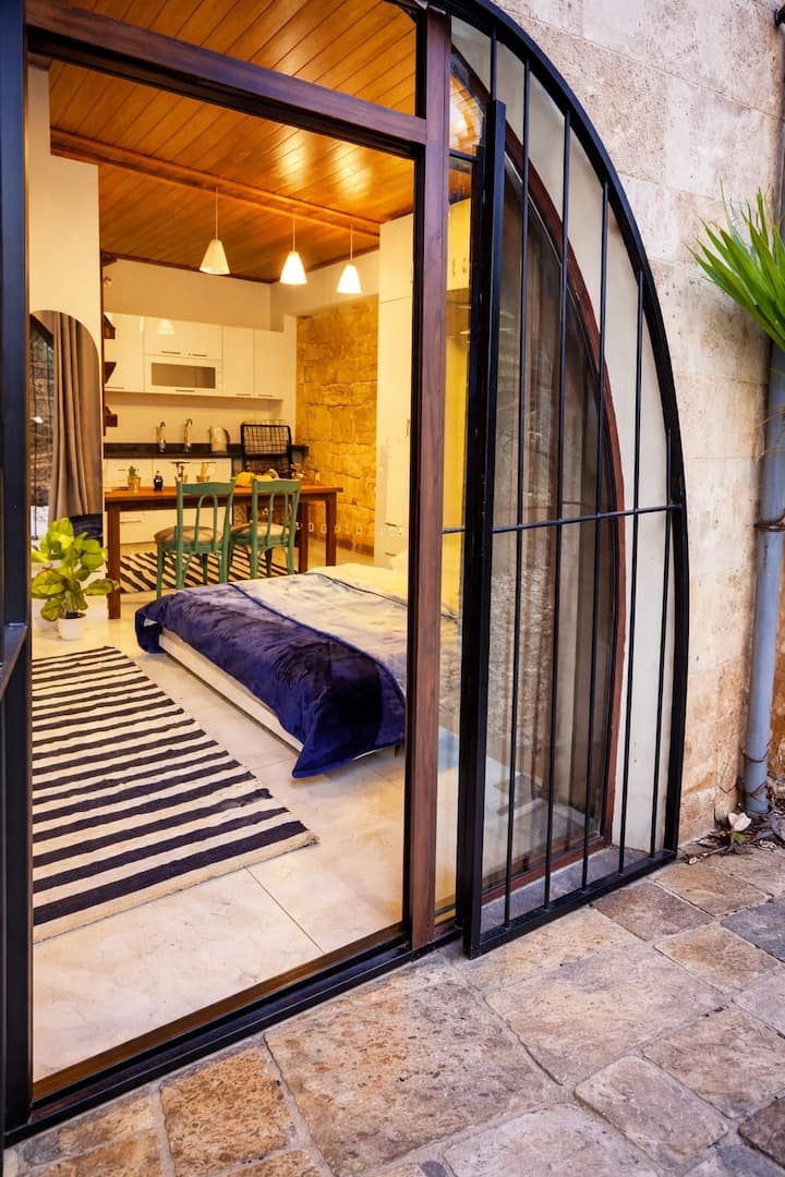 Airbnb Bahsa Batroun Guest House - Lebanon