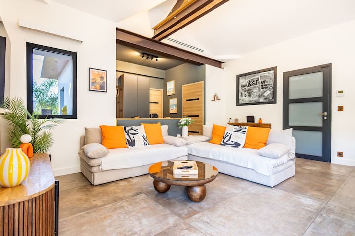 Villa Piscine, Plages à Pied, 4 Suites - Antibes - Côte d’Azur