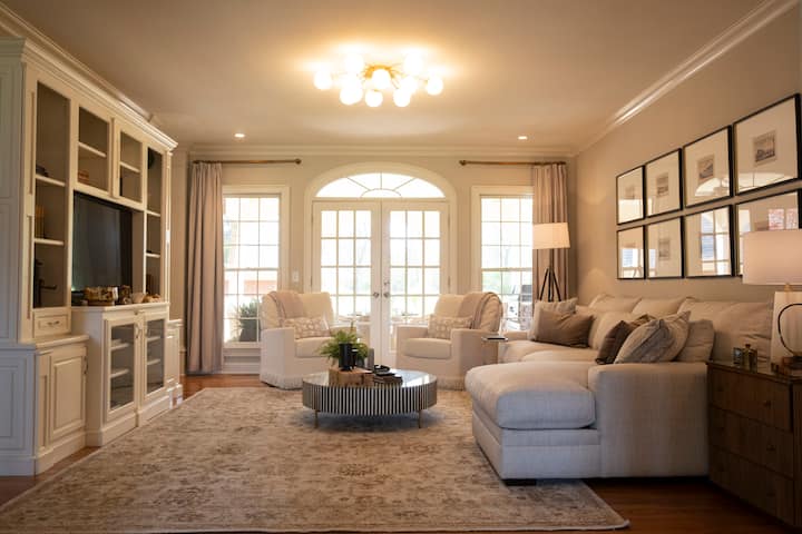 Serene Franklin Retreat | 2 Acres + Pond Views - Franklin, TN