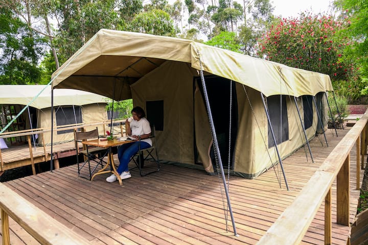 The Lineage Countryside Glamping Tent 2 - Grabouw