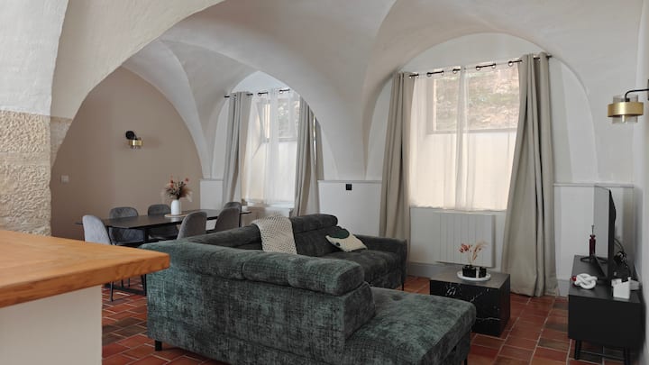 Cœur De Ville - Appartement 3* Voûté Et Cosy - Dole