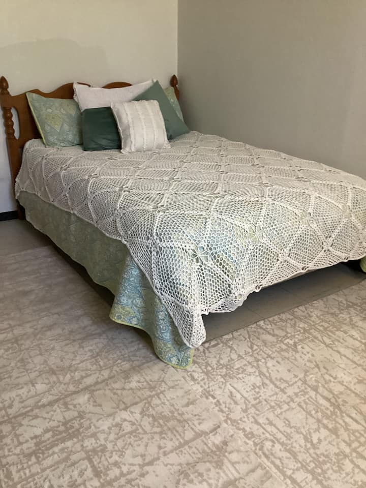 Strait’s "Blue Clear Sky" Suite - Douglas, AZ