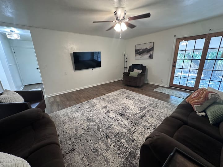 4 Bedrooms In Historic El Reno - Lake El Reno, OK