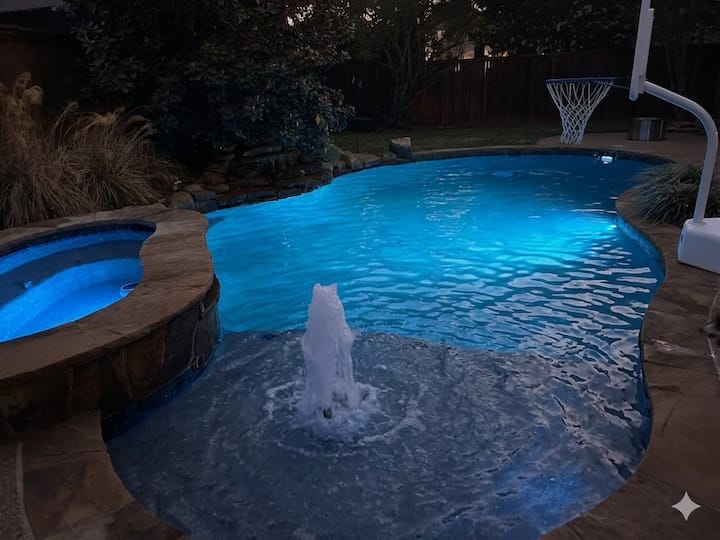 Luxury 5br W/ Pool, Spa, Media Room Near Tpc - McKinney
