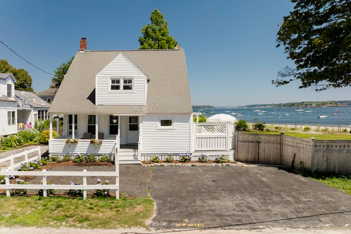 Oceanfront 4br | 180° Casco Bay Views On The Beach - Portland, ME