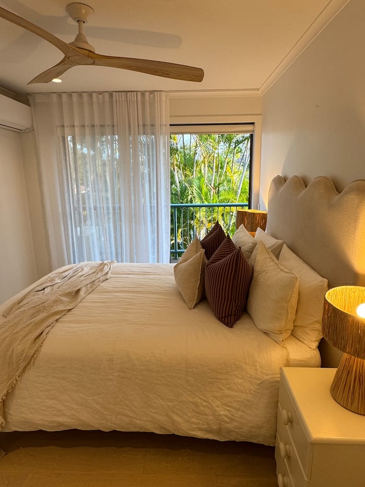 The Solway Suite/luxe Coastal Retreat - Noosa
