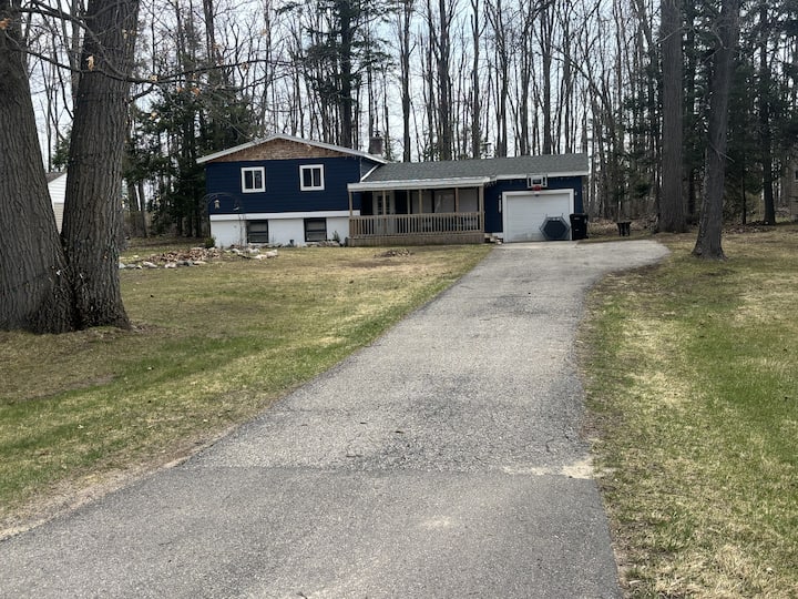 Trailside Lake Retreat - Gaylord, MI