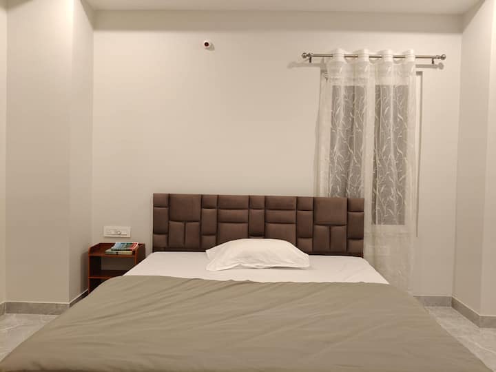Peaceful 2bhk Home | 1 Ac | No Parties - Siliguri