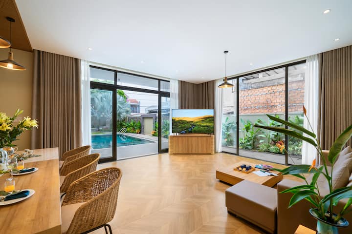 Brand-new Charming 5brs | Near Town | Free Pickup - Vietnam