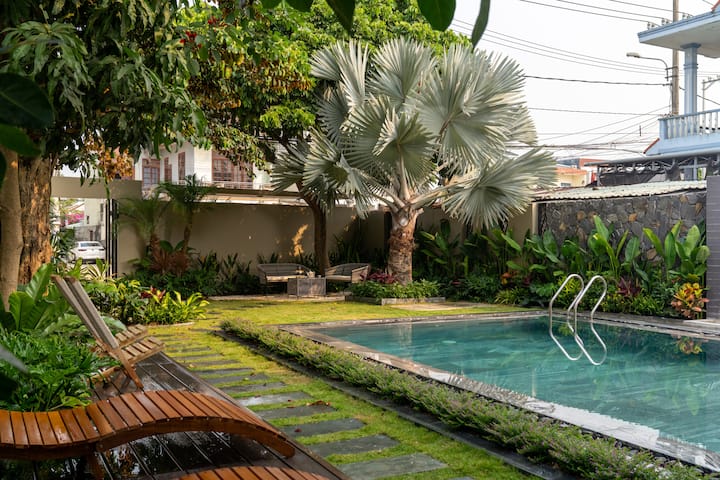 Brand-new Charming 5brs | Large Pool | Near Town - Vietnam