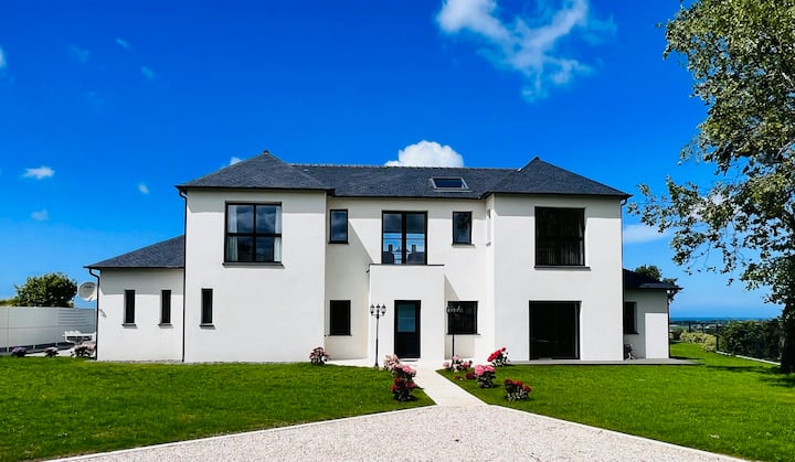 Wellness Villa With Sea View In Brittany - Plouescat
