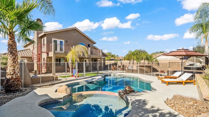 Luxury 4br Retreat W/ Heated* Pool, Spa, Game Room - Oro Valley, AZ