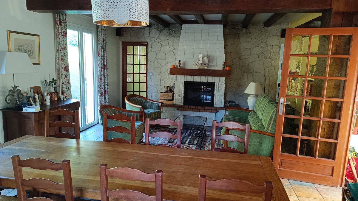 Casa de campo familiar y rústica en Vexin - Casas en renta en Vienne-en ...