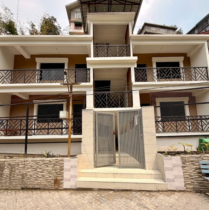 Wake Up To River View - At Beersheba Homestay - Sikkim