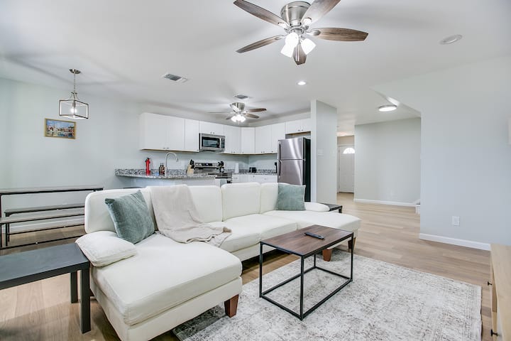 Brand New Park Place Luxury • 3br 2.5ba - San Angelo, TX