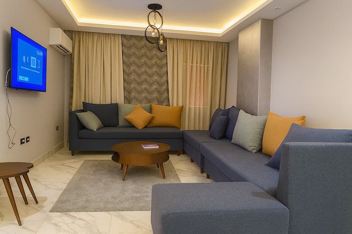 The Ahmed Oraby Stay-2br And Balcony | Free Wi-fi - Kairo