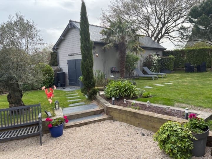 Belle Chambre Indépendante Avec Salle De Douche - Dinard