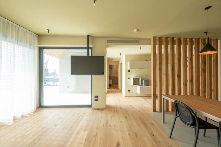 Suite With Hot Tub ÈTra Suites & Apartments - Riva del Garda