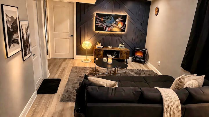 Modern 1br Private Suite Near Fanshawe + Parking - London