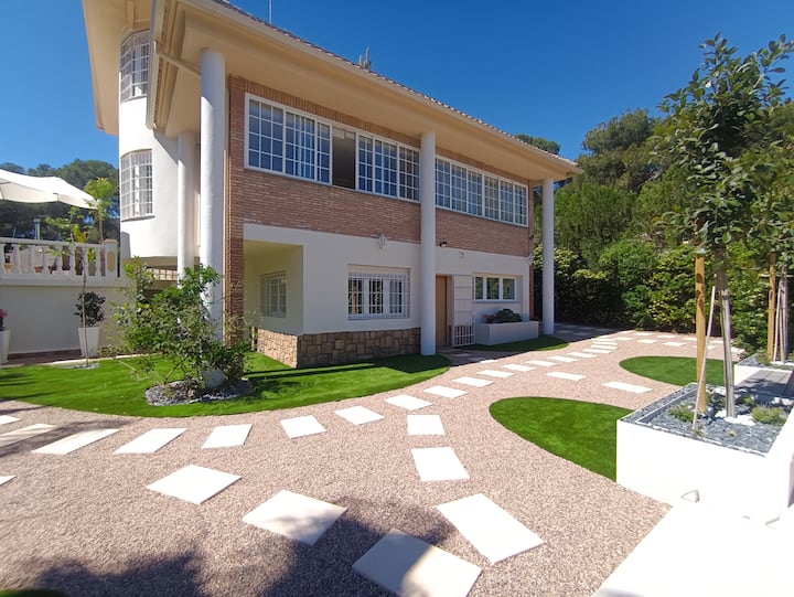 Apartamento Privado En Villa Con Jardín Y Piscina - Paterna