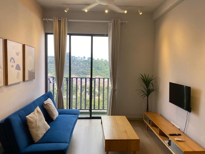 Puchong Stunning Hill View Muji Hikari Home[2r2b] - Puchong