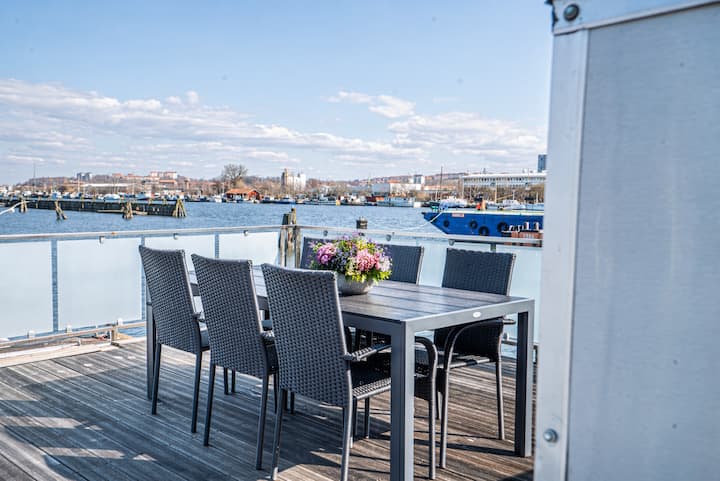 Unique Houseboat Heart Of Gothenburg, Rooftop Deck - Göteborg