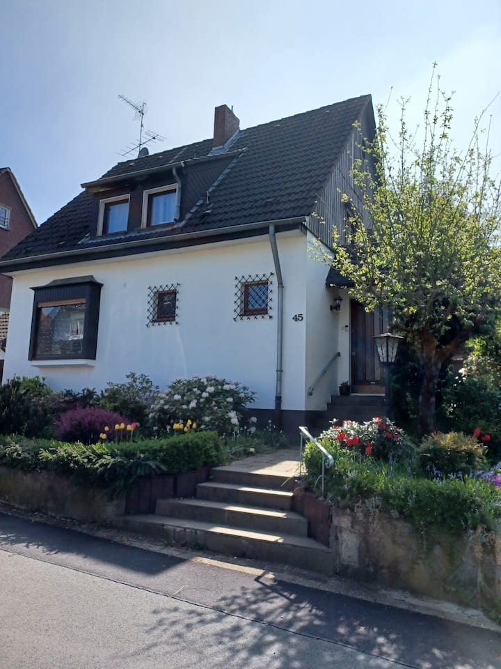 Wohnung Mit Garten Und Parkplatz Nähe Messe/ Gruga - Essen