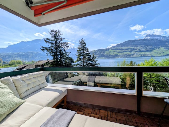 Lake & Mountain Views | Balcony, Sauna & Parking - Stoos