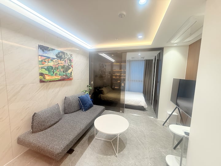 Gangnam Seocho Premium | Lit Queen·salon·cuisine - Seoul