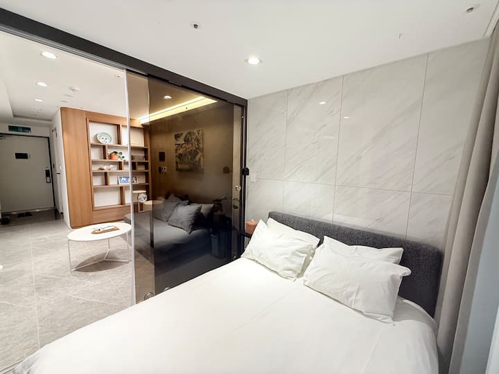 Gangnam Seocho Premium | Lit Queen·salon·cuisine - Seoul
