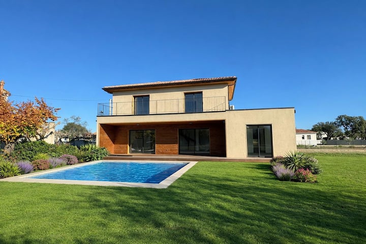 Villa Neuve Haut Standing Avec Piscine 4 Chambres - Aléria