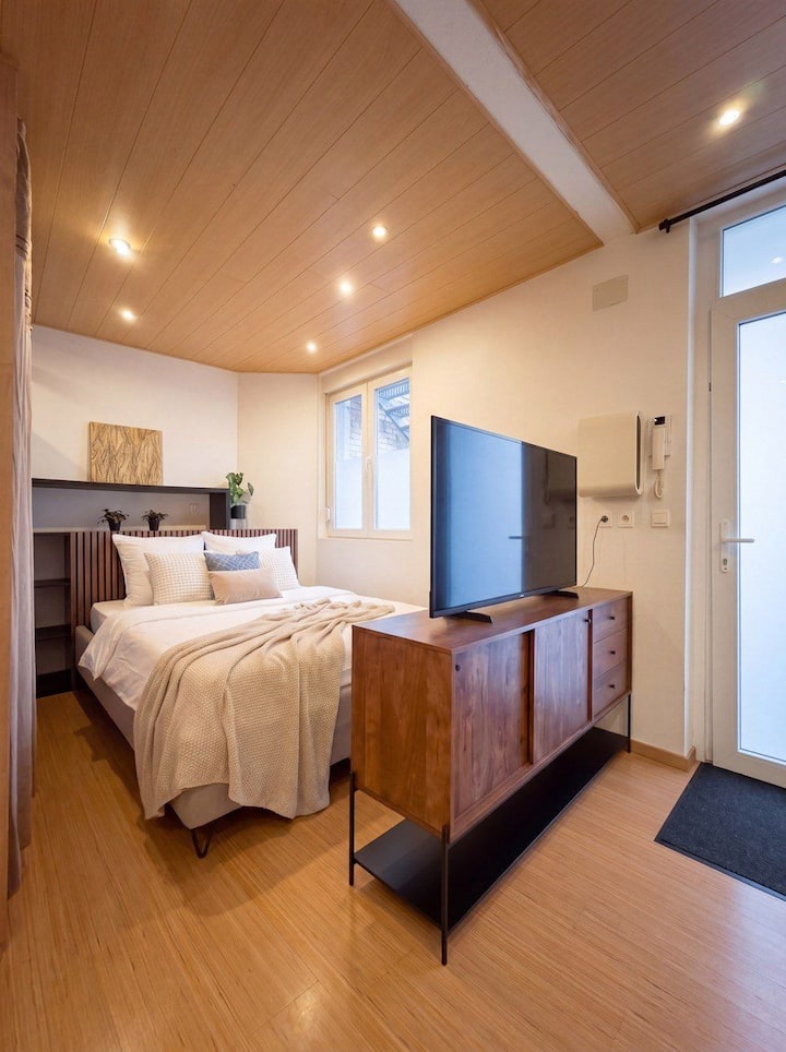 By Flb Property - Le Majestic Suite ~ - Ibis Styles Mulhouse Centre Gare