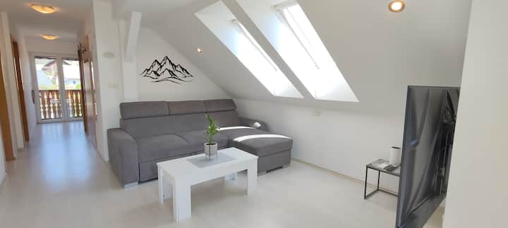 Apartments Naltom Bled 3 - 1br Castle View - Bled