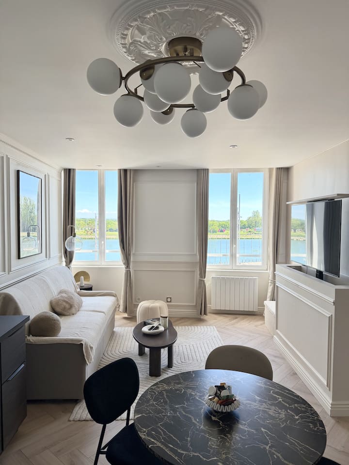Appartement Moderne, Vue Saône, 4 Personnes - Mâcon