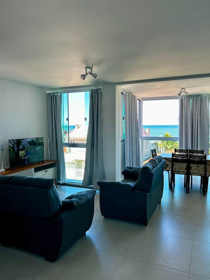 Apartamento Frente Ao Mar Em Itapoá, Com Suíte. - Itapoá