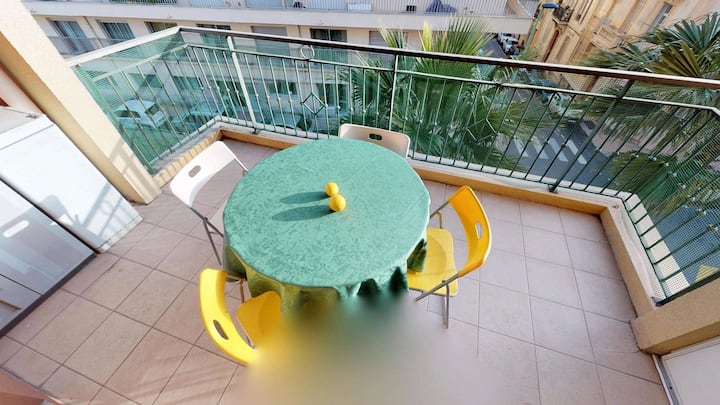 3p Plein Centre Avec Terrasse Et Parking 13rp - Menton
