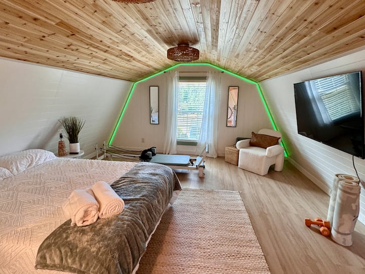 The Zen Barn Loft-brand New-private Space. - Fayetteville, NC