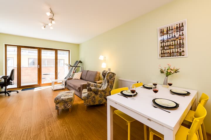 Nadodrze Apt - Balcony, Parking, Workspace - Wrocław