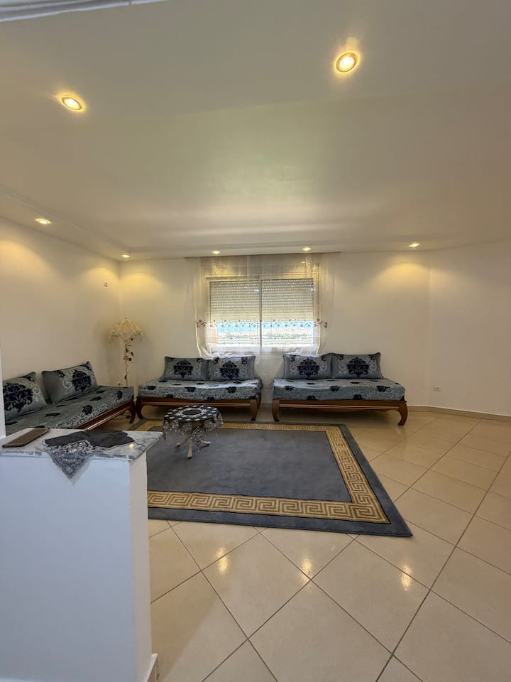 Appartement T4 Près Du Centre-ville - Tlemcen